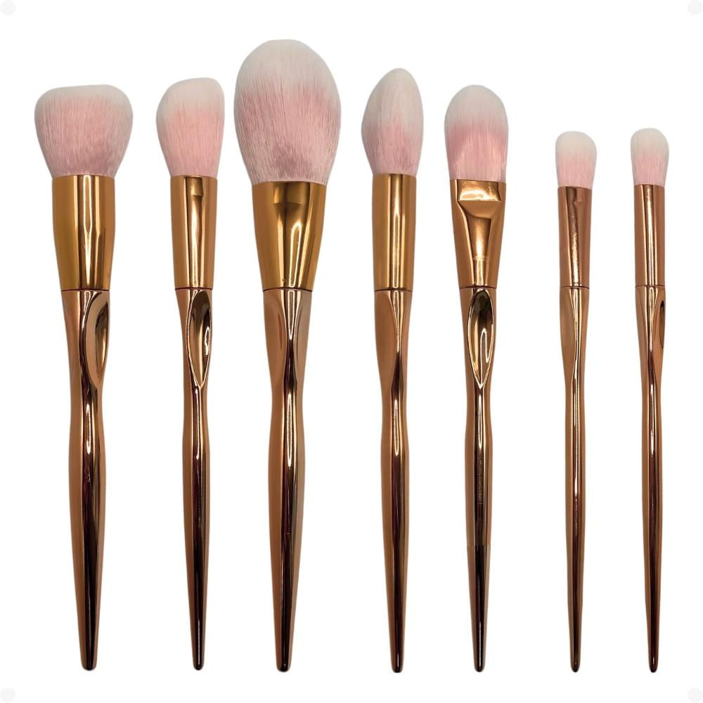 A melhor oferta de: Kit Le Vangee Únicornio Dourado: 7 Pincéis Para ...